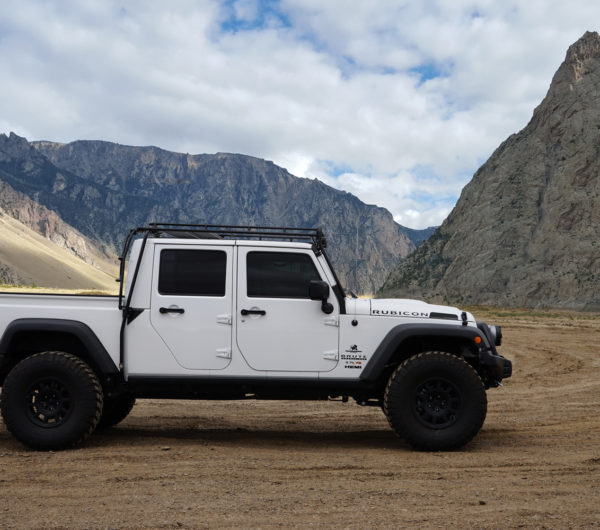 JEEP AEV BRUTE· STEALTH RACK· Built for 40″/50″ LED SETUP | Gobi Racks