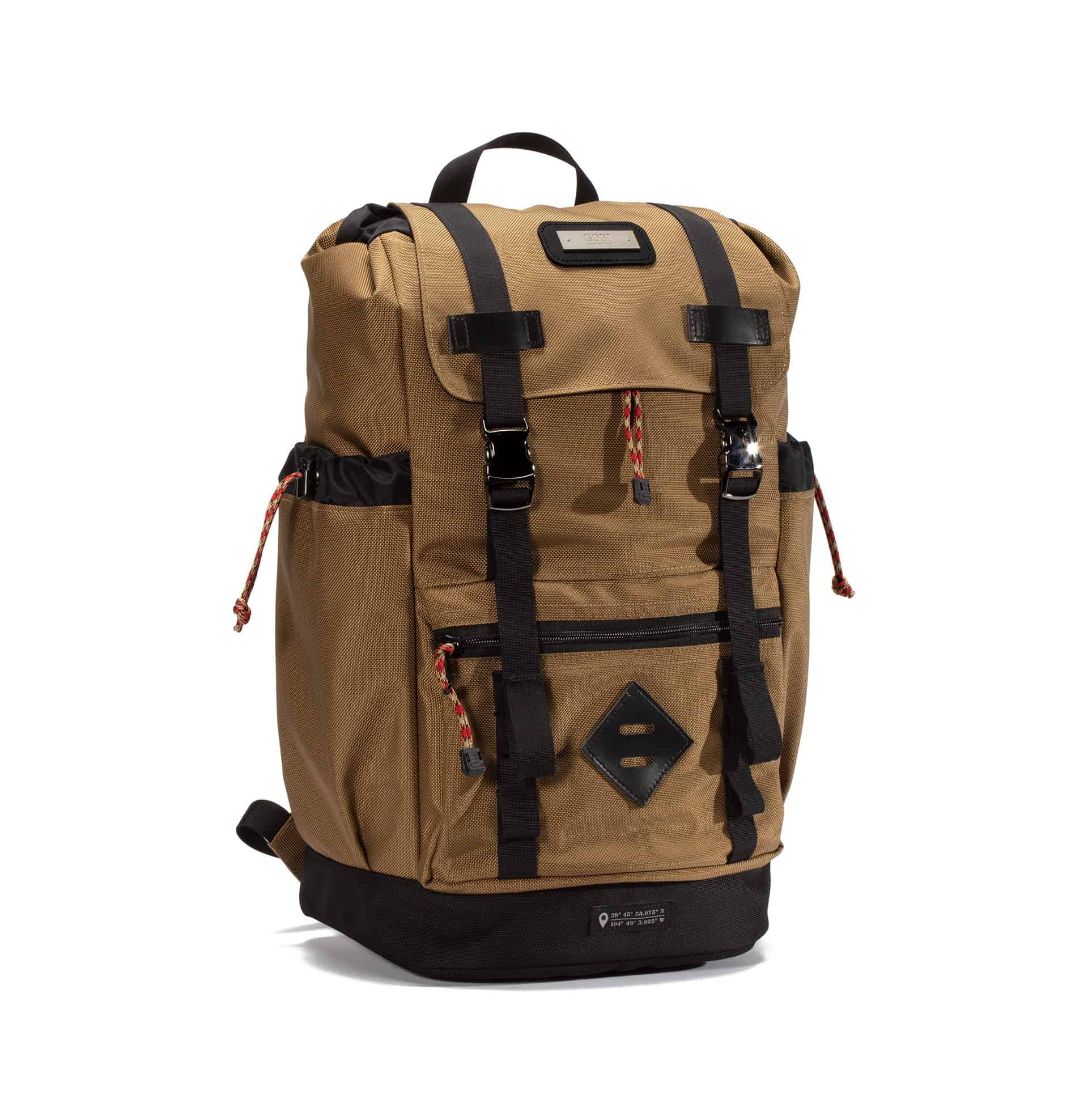 Getaway Backpack Coyote with Black Webbing - GOBI Racks